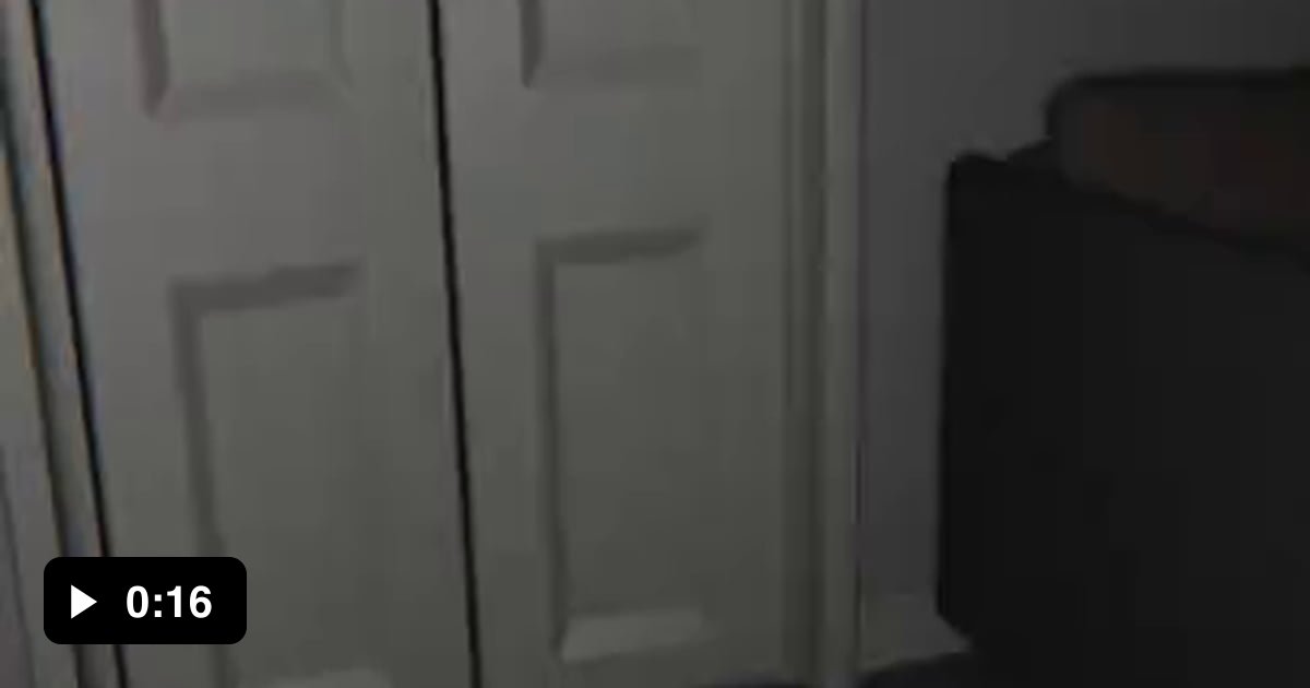 Malam jum'at nih, ada cerita pengalaman horror? - 9GAG