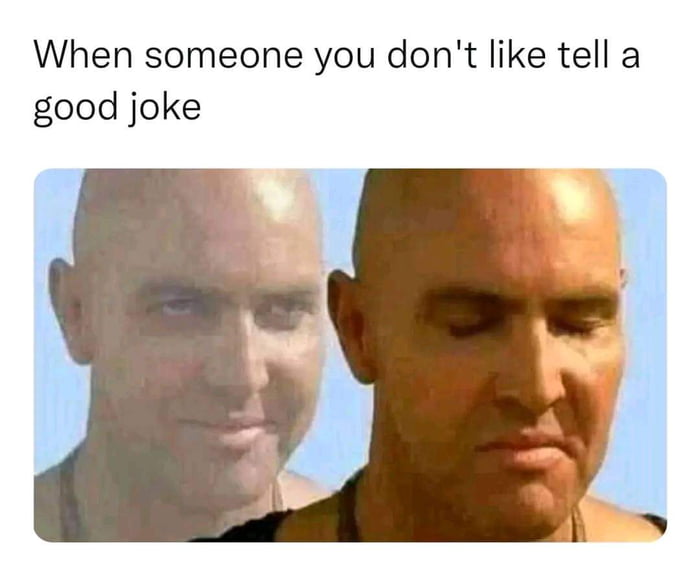 Must not smile - 9GAG