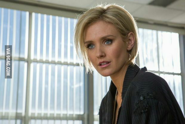 Nicky whelan The real meaning of beautiful eyes - 9GAG