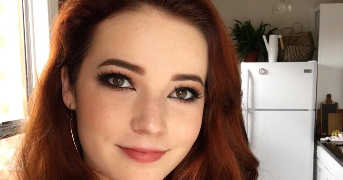 FreshBlush ASMR - Redhead & Choker - 9GAG