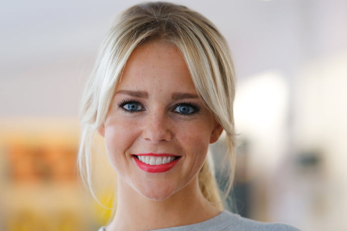 Chantal Janzen, can you imagine she is 38 years old?! - 9GAG