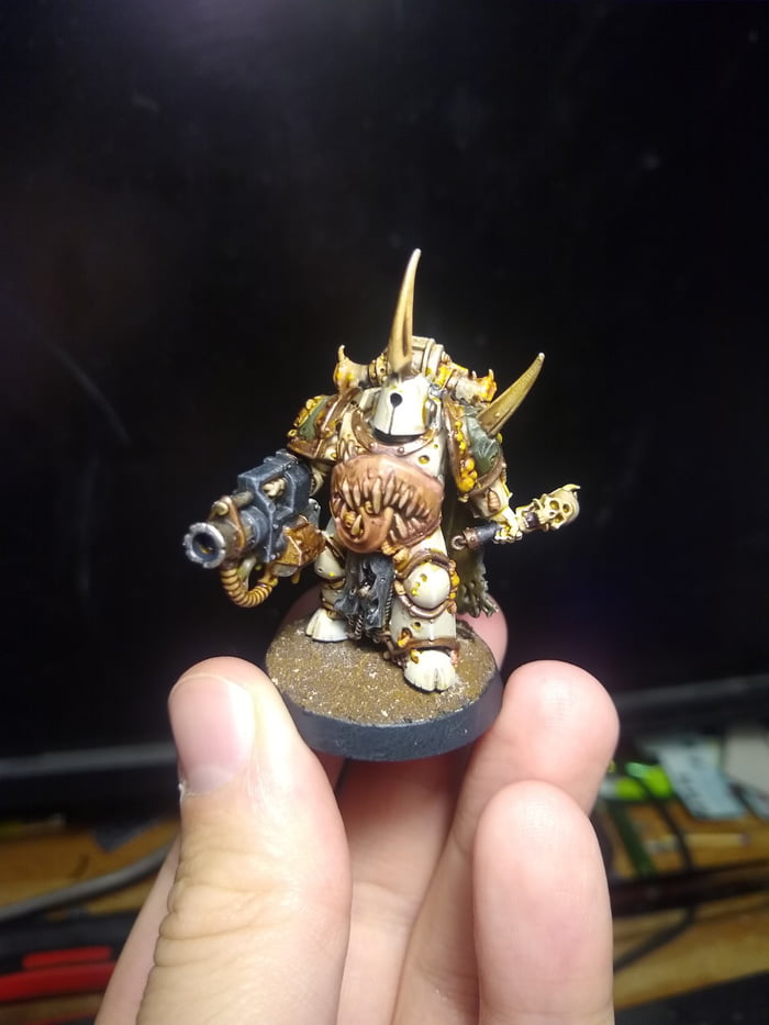 Something completely different - Pallid Hand Plague Marine - 9GAG
