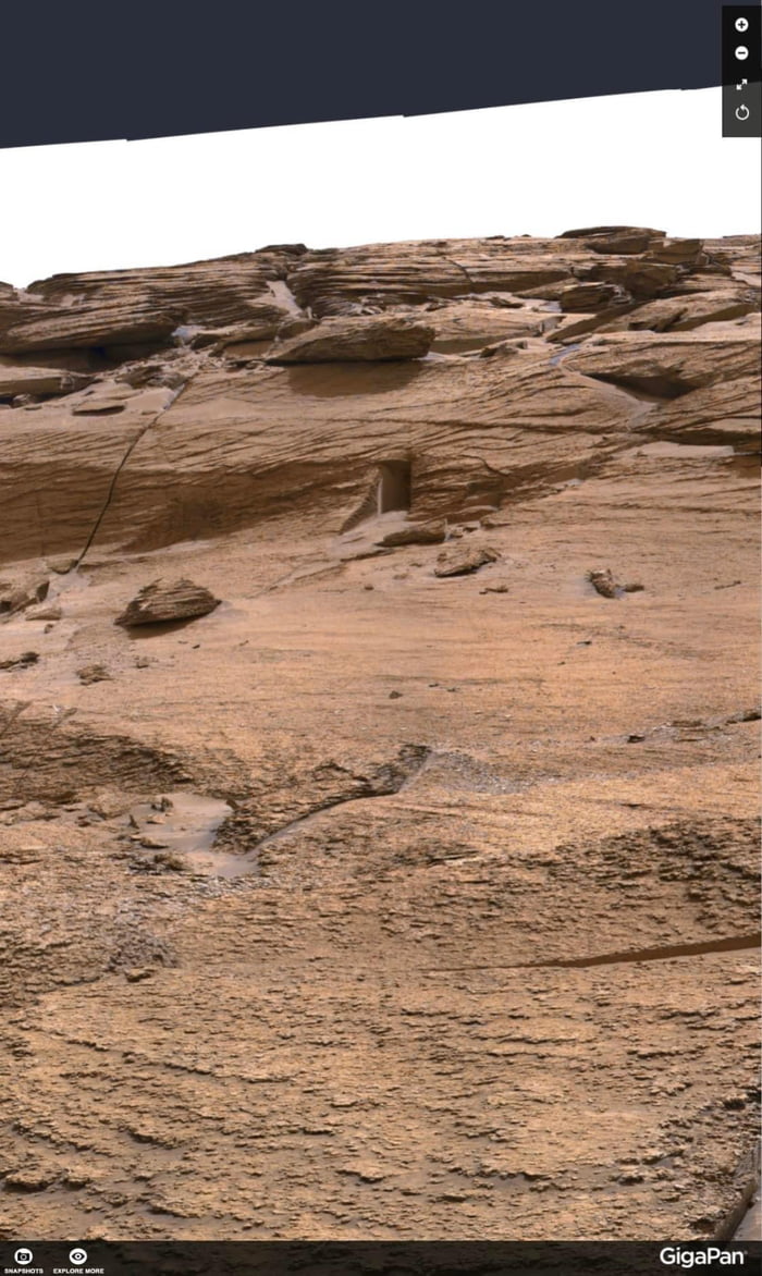 Images from Sol 3466 that reveal a doorway on Mars - 9GAG