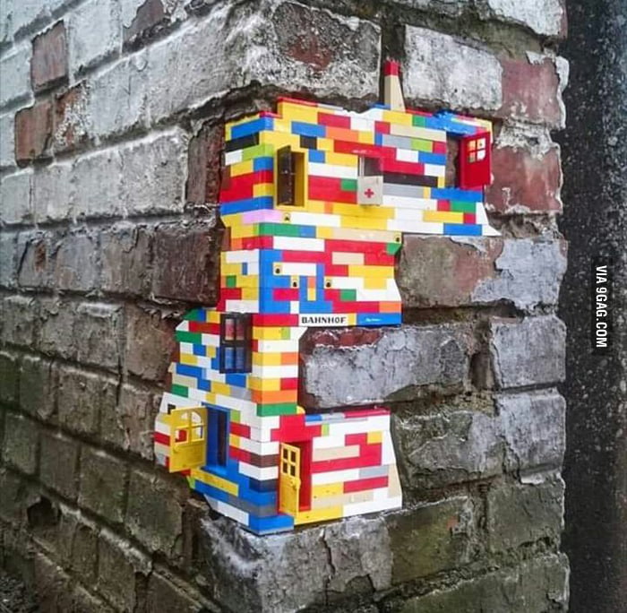 Another (lego) brick in the wall - 9GAG