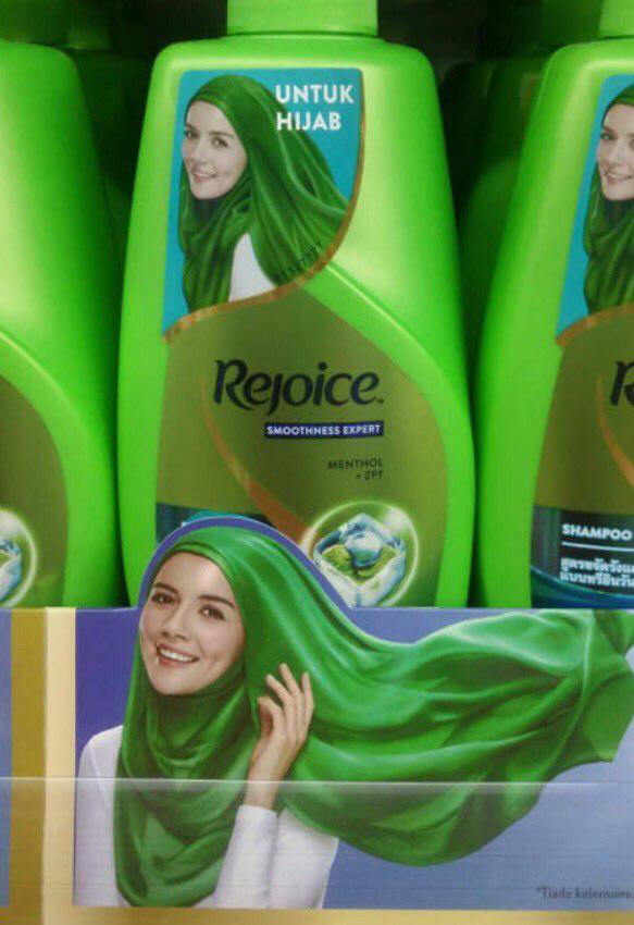 The shampoo that will make your hijab shiny and fluffy! - 9GAG