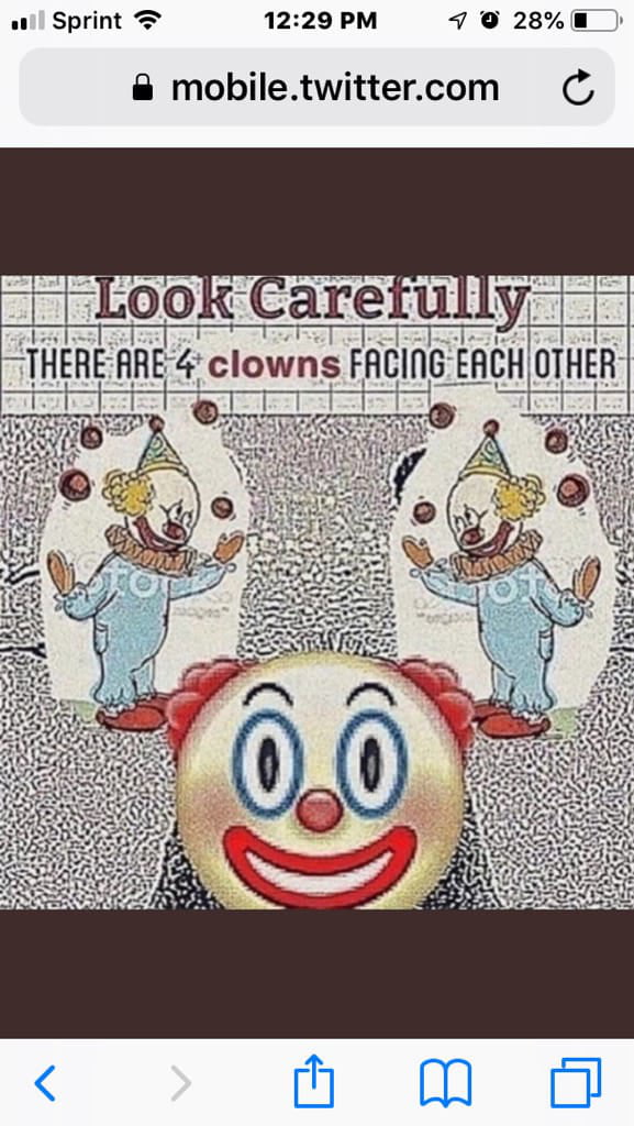 Clown moment - 9GAG