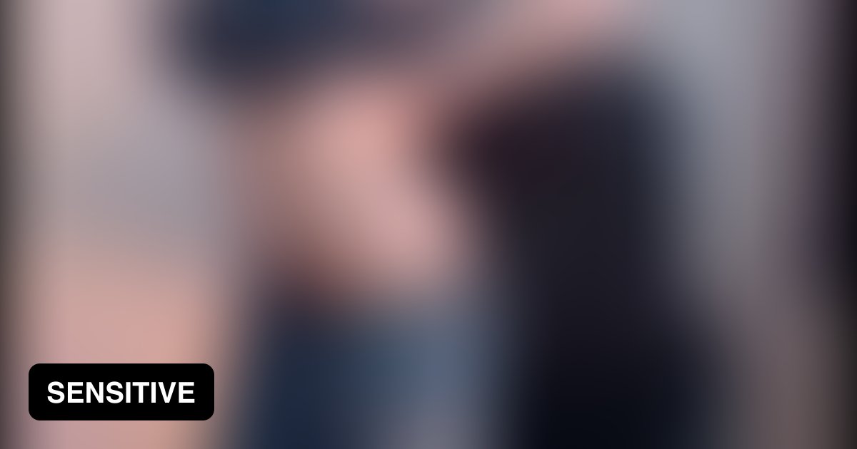 Every day is titty day #773 - 9GAG