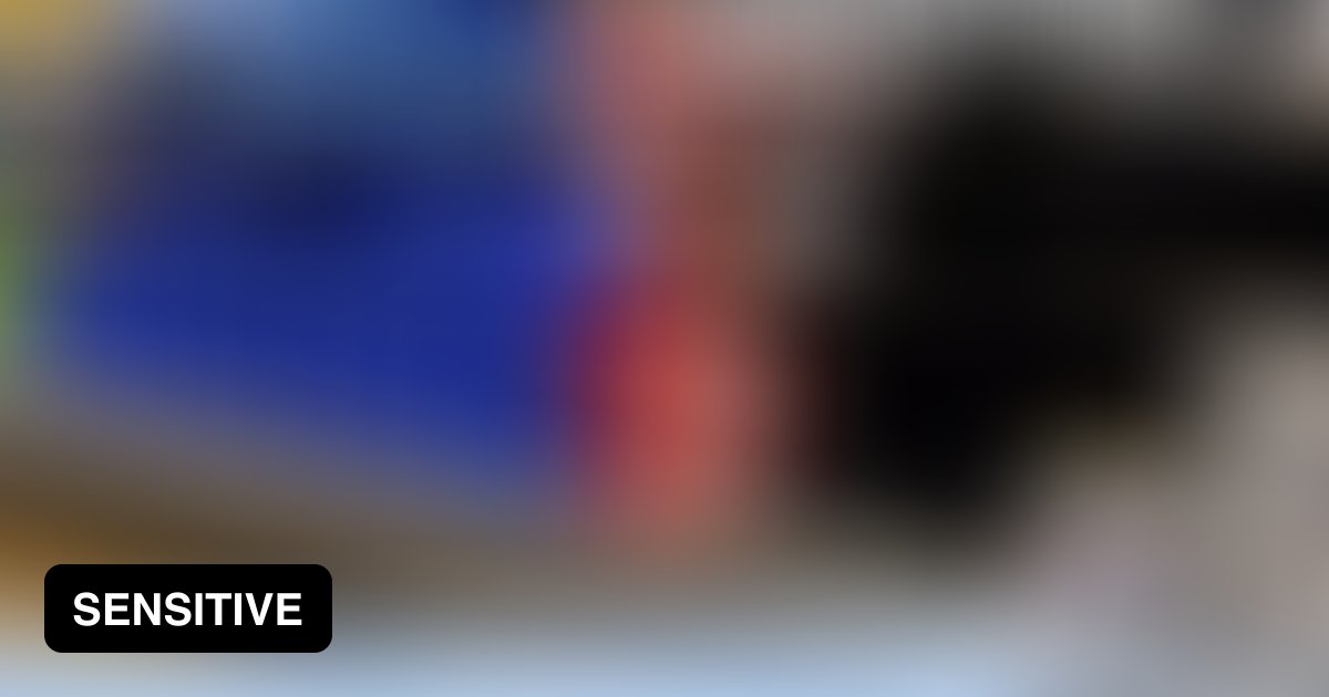 The violent left - 9GAG