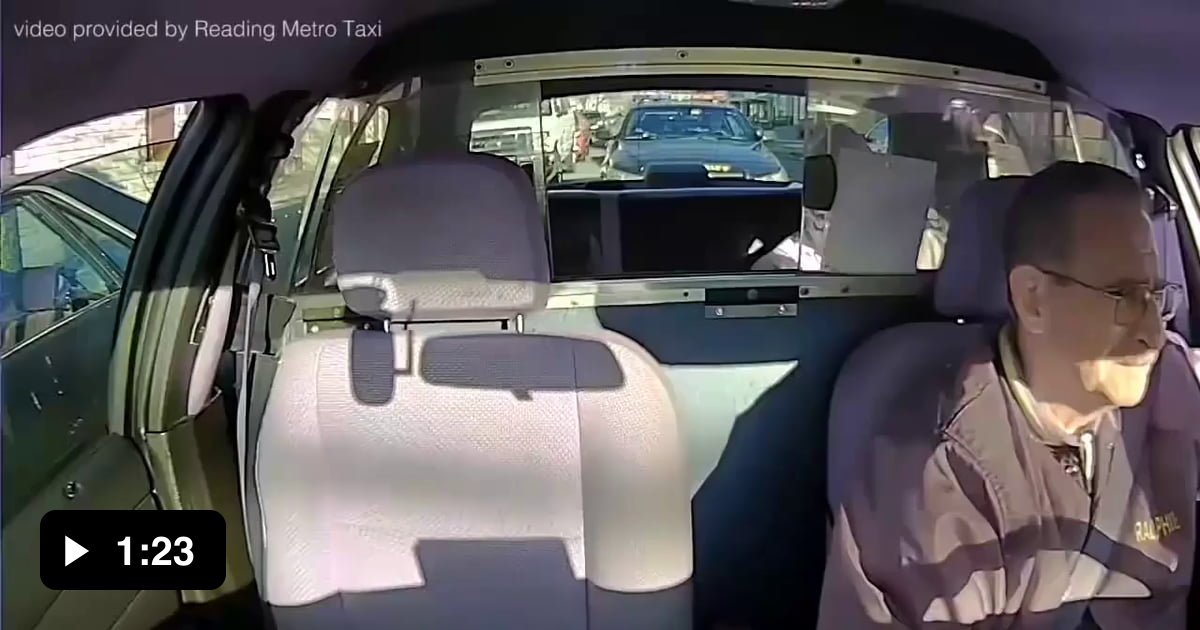 Cab robbery gets interrupted by a cop who just pulled up behind - 9GAG