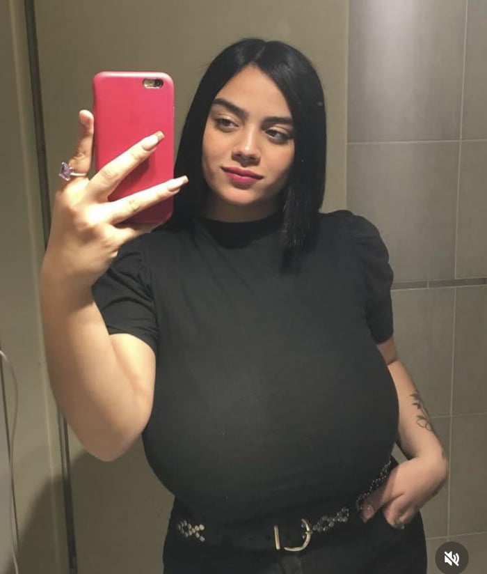 There’s no way you can hide those from us - 9GAG