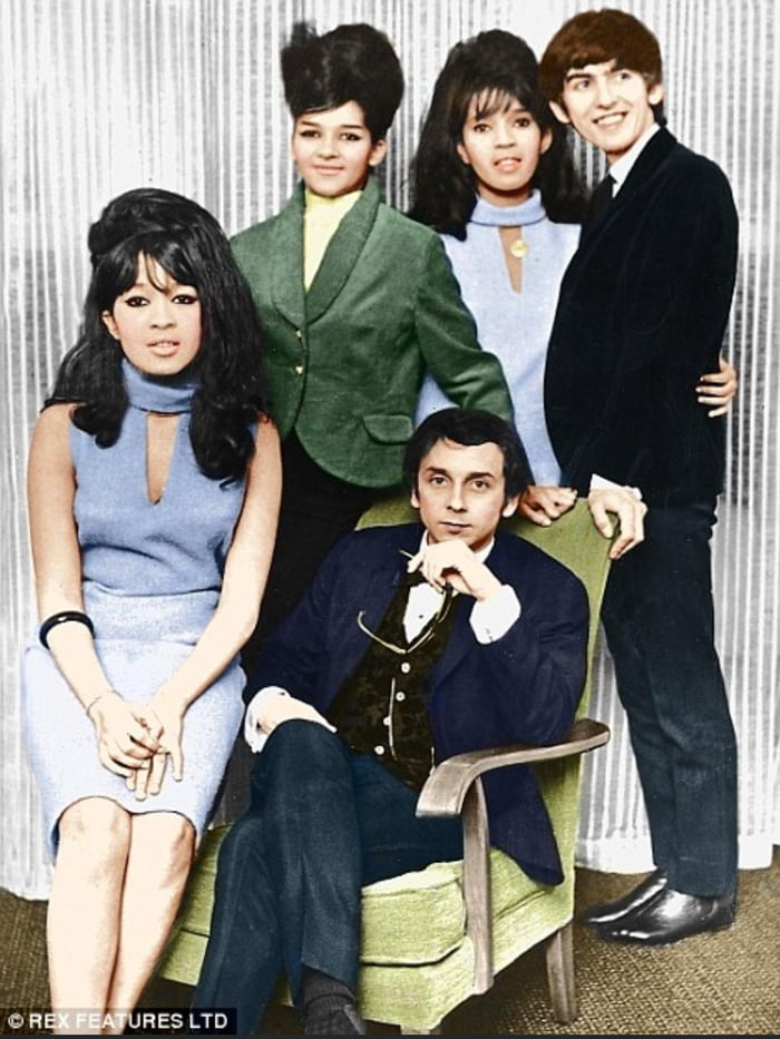 The Ronettes with Phil Spector and George Harrison, 1964 - 9GAG