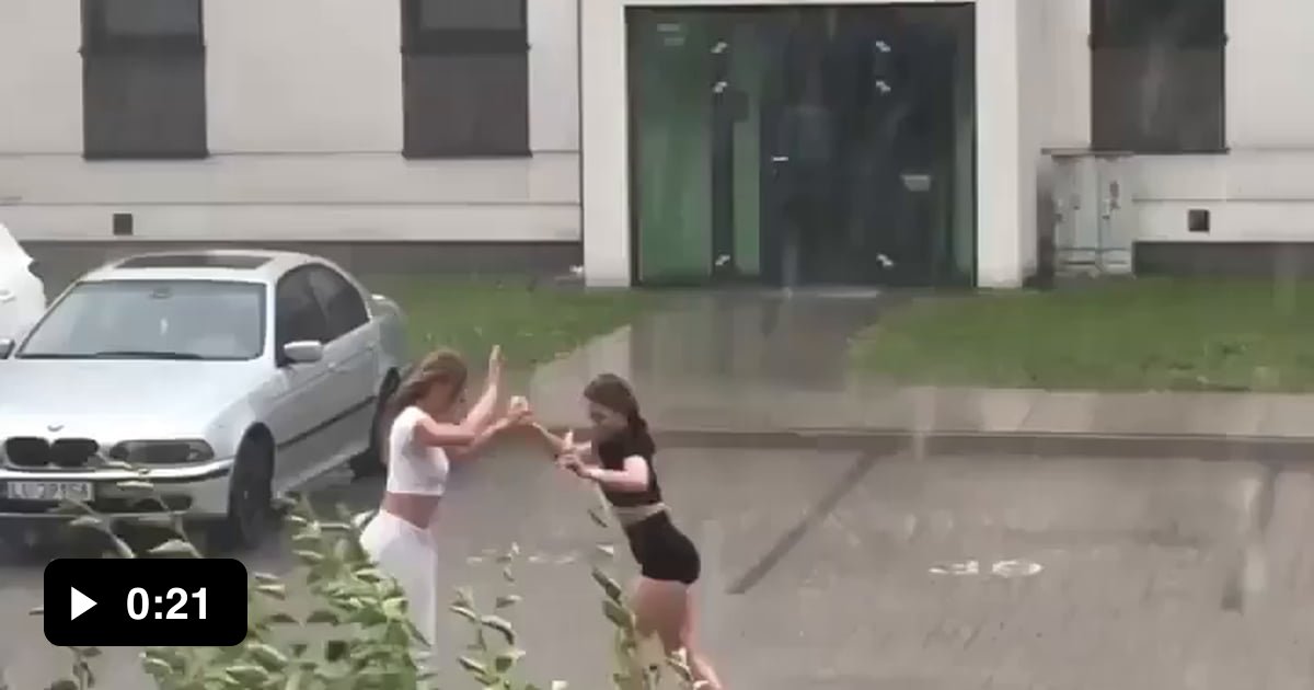 Friends Forever - 9GAG