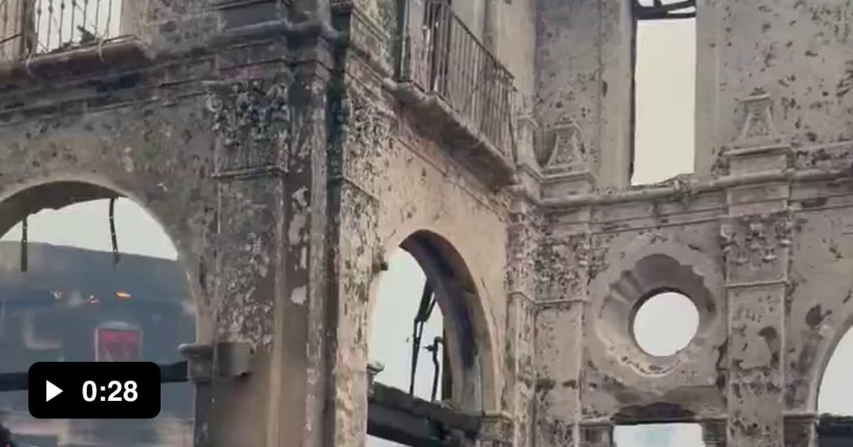 Aftermath of IJNAS bombing of Los Angeles, circa 1945, colorized. - 9GAG