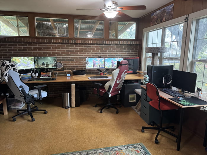 First family gaming setup - 9GAG