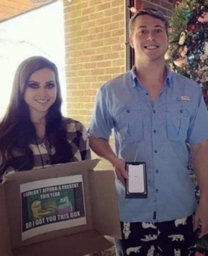 When you have a great sense of humor - 9GAG