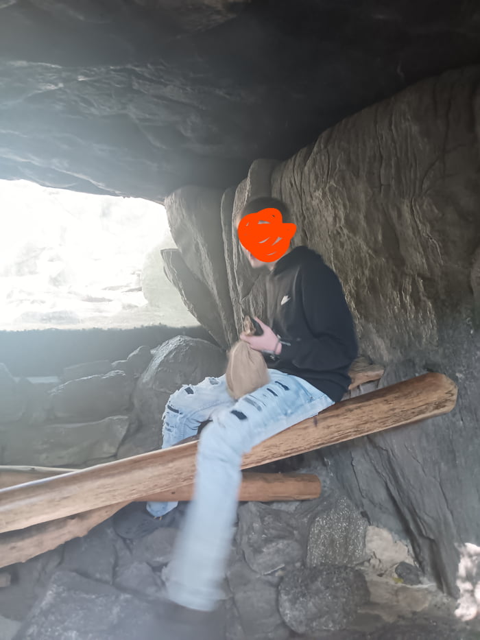 Drobdorf the goofy child, protecter of the sacred cave - 9GAG