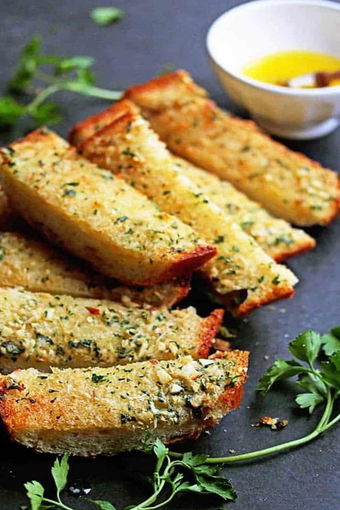 Obey the Garlic Bread - 9GAG