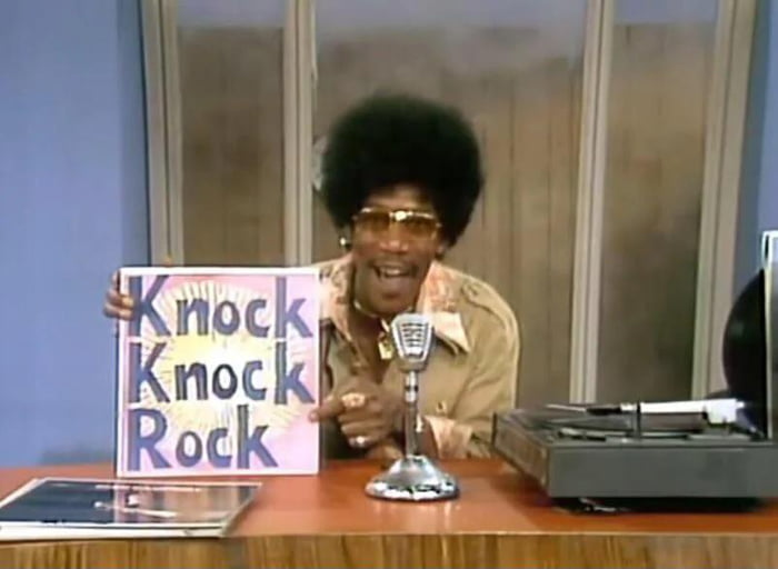 Morgan Freeman as Mel Mounds. The jive talking, big Afro hair DJ from ...