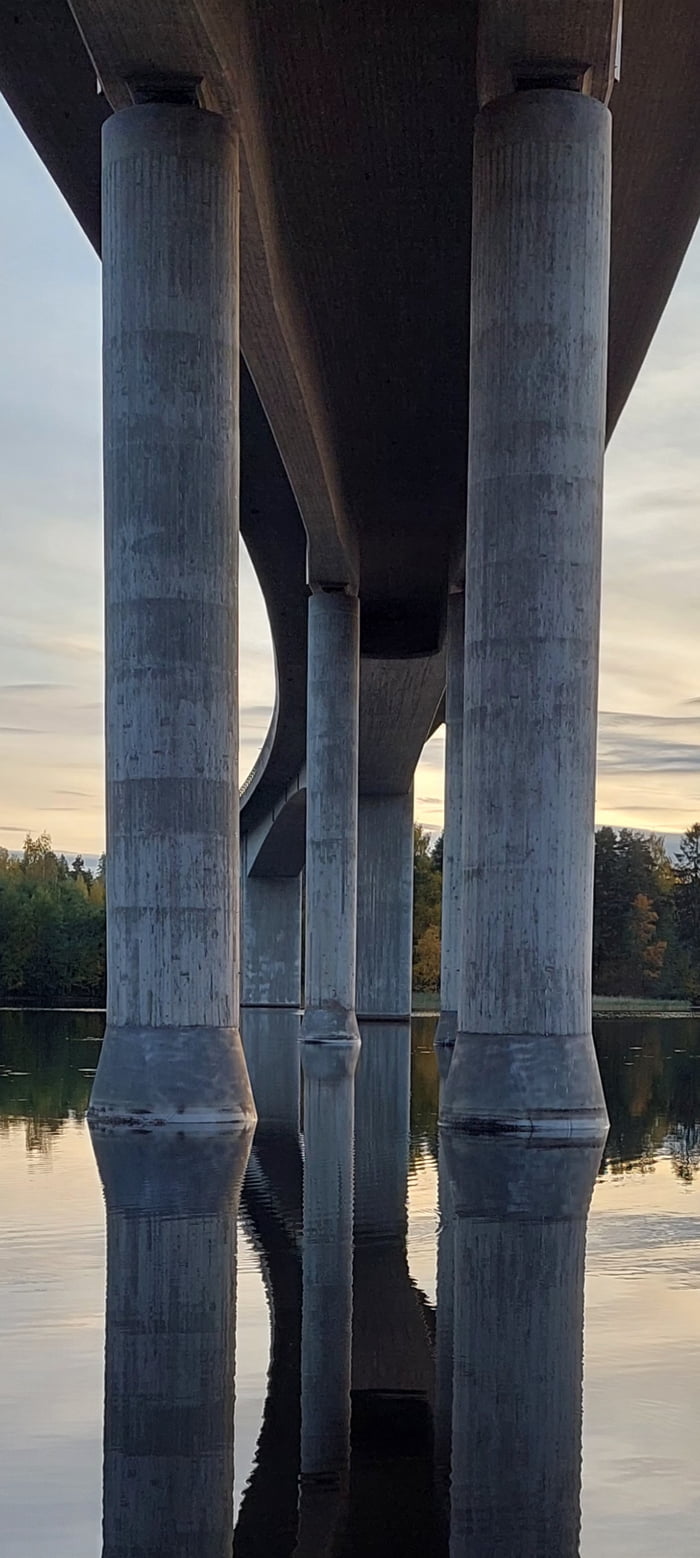 I took this photo last autumn. The bridge post looks kind off (star ...