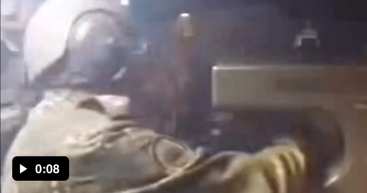 The little man in my AR. He works hard. - 9GAG