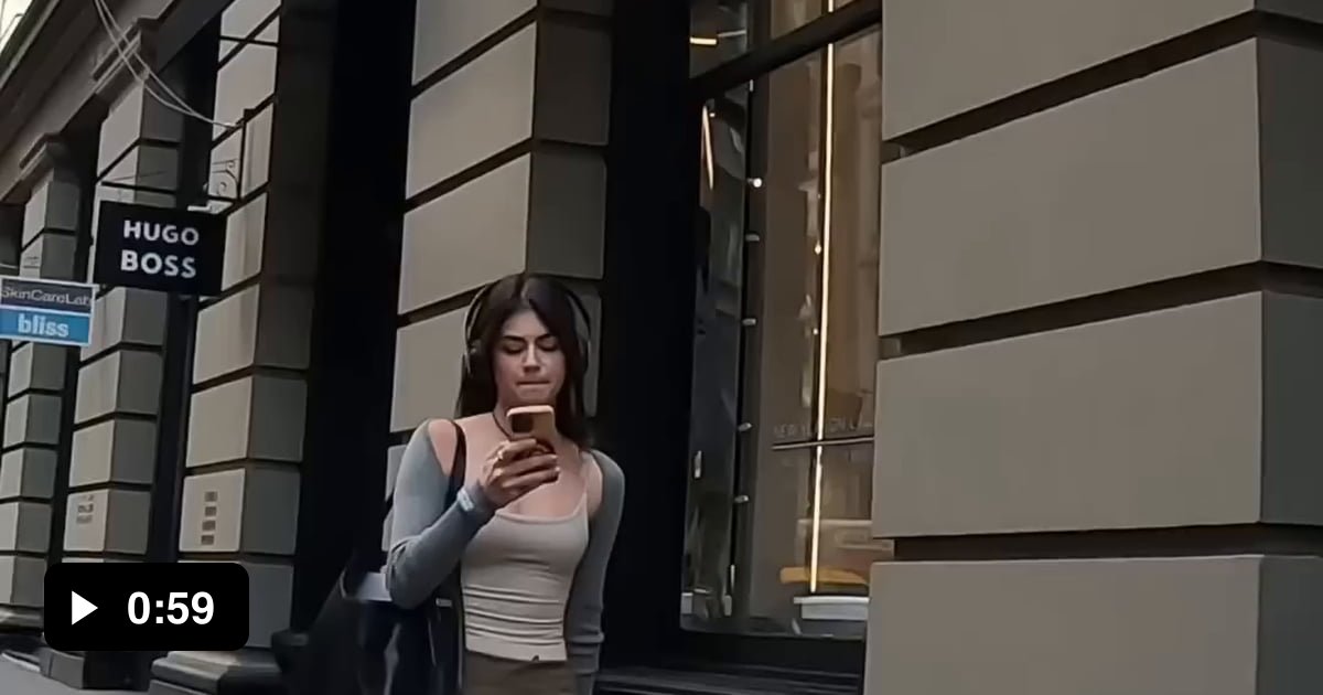 Random cute Alebenian, anyone know her Instagram? - 9GAG