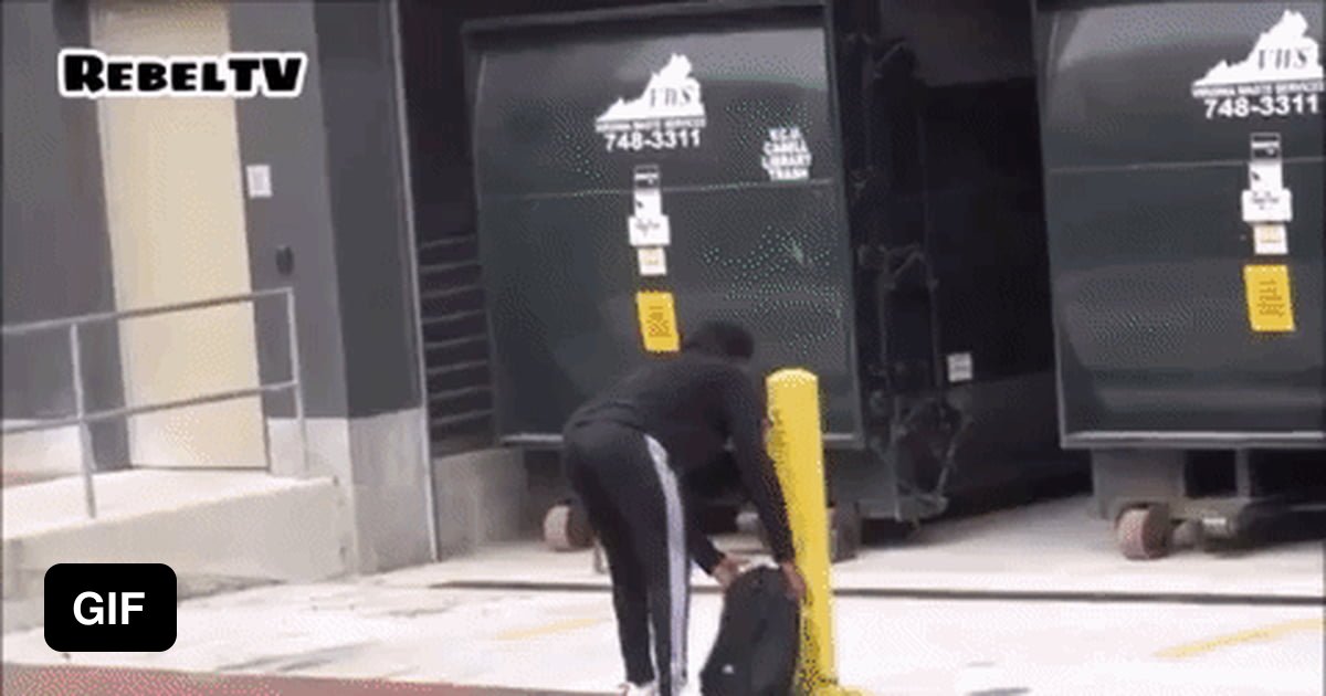 This guy trying to steal a backpack. - 9GAG