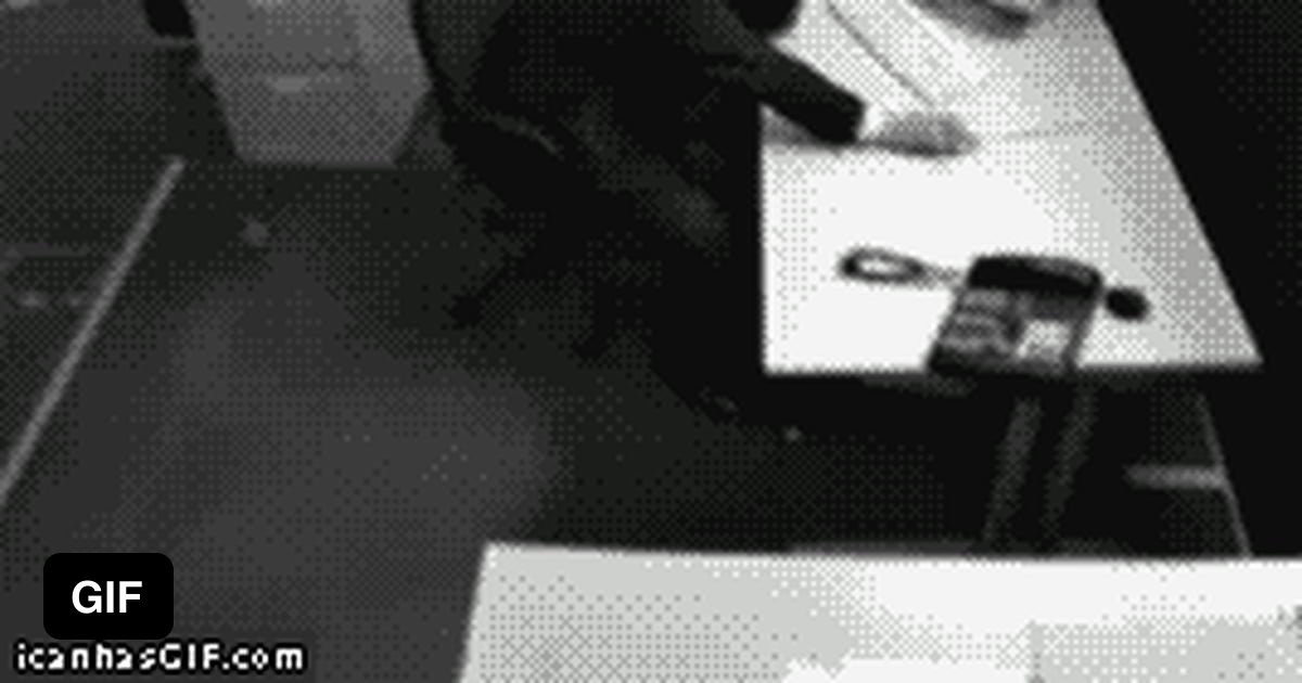 Bad day with your computer - 9GAG