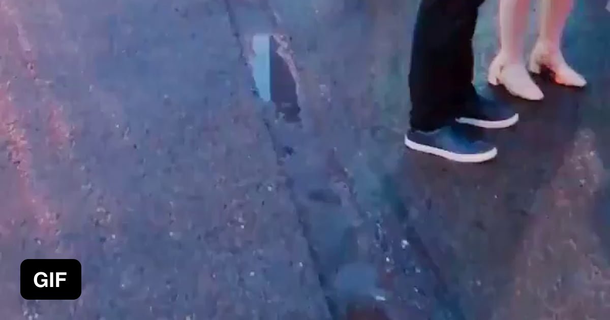 Perfect Reflection - 9GAG