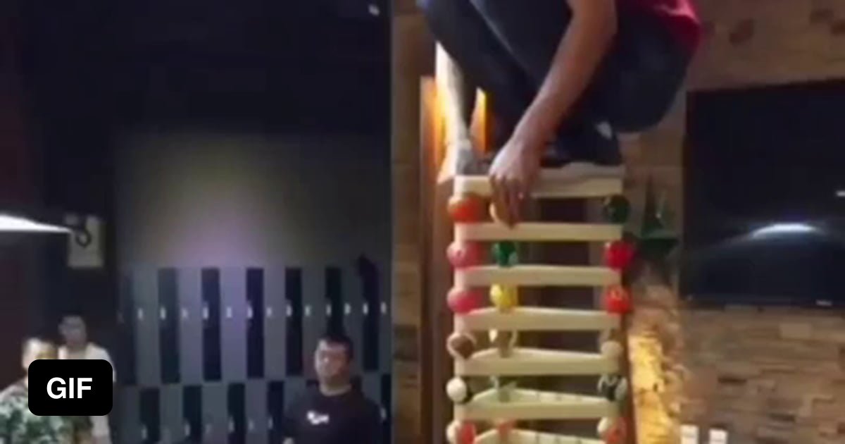 This pool table trick shot - 9GAG