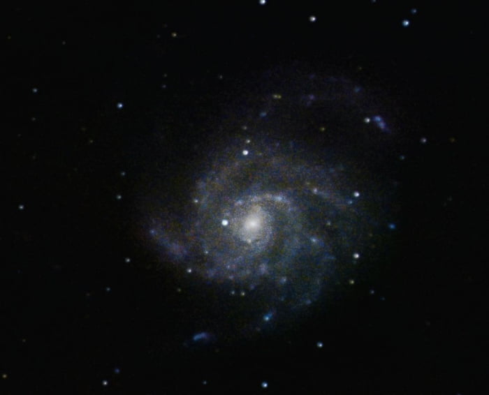 My picture of M101, the Pinwheel Galaxy. The thought, that 25 million ...