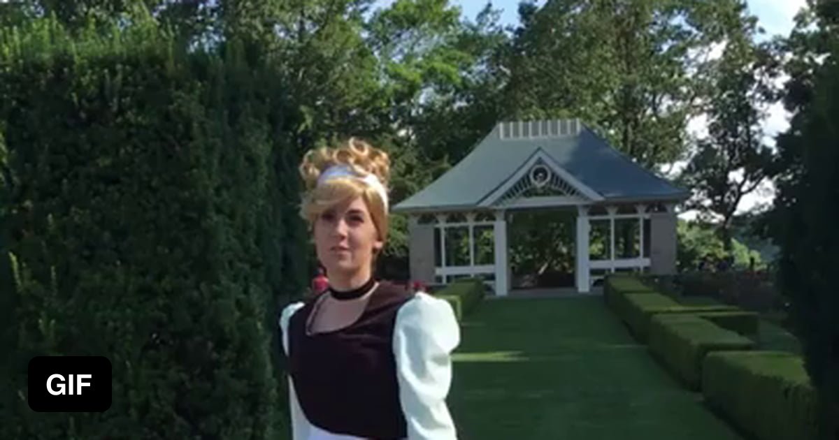 Transformation Cinderella cosplay by Rachel Meikle - 9GAG