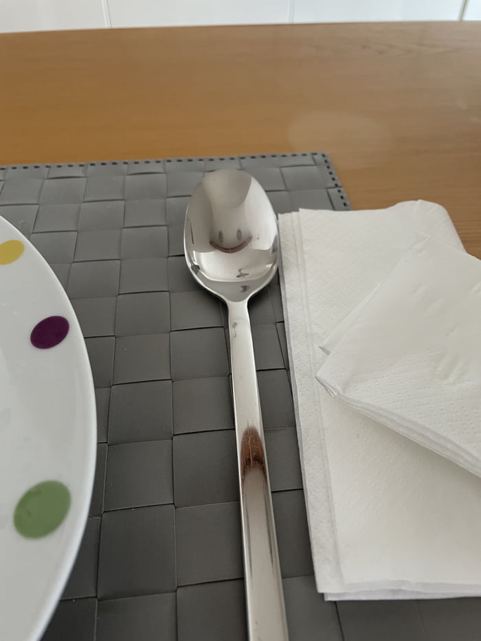 My spoon is having a better day than me - 9GAG