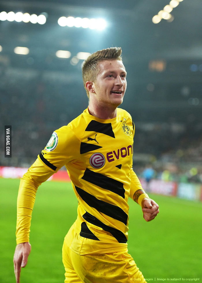 Such a nice ass !!! Marco Reus perfect german !! - 9GAG