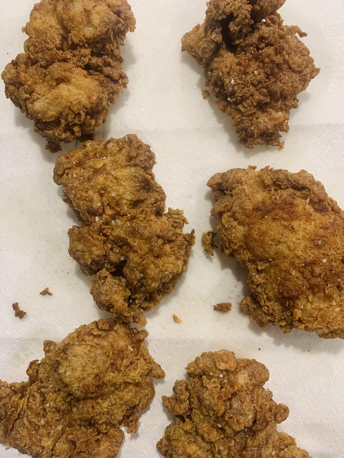 Extra crispy fried chicken thighs - 9GAG