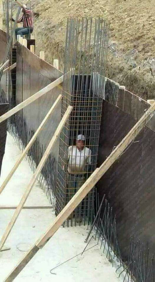 Wall Maria under construction - 9GAG