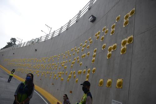 Braille mural in Guatemala, made for blind people the size of a truck ...