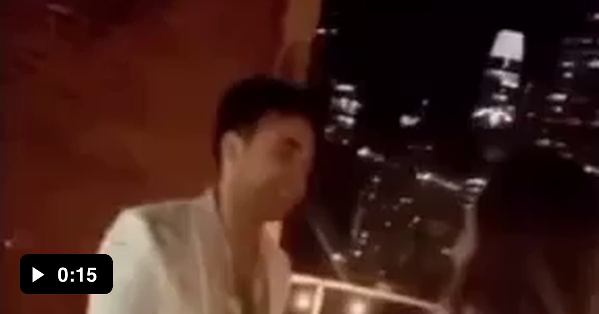 Just enjoy the moment as it’s happening, jeez - 9GAG