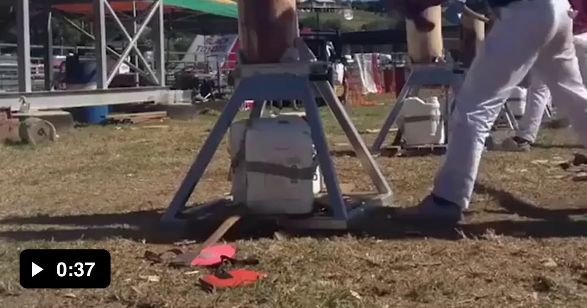 One-Armed Man Destroys Wood Chopping Competition - 9GAG