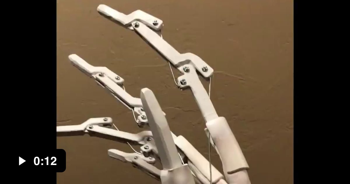 Articulated Finger Extensions made from paint sticks - 9GAG