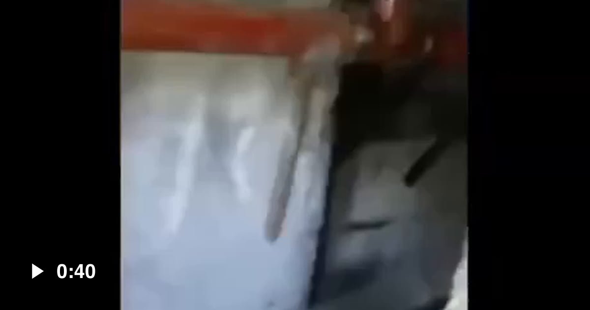 Be careful around clogged pipes - 9GAG