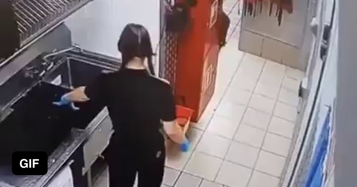 A mini break… - 9GAG