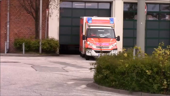 When firefighters are bored (sound) - 9GAG