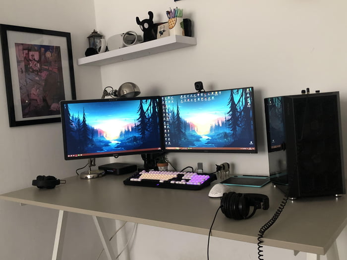 Normal pc setup - 9GAG