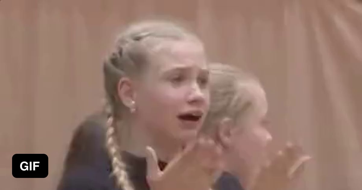 Girls looking at my meme collection - 9GAG