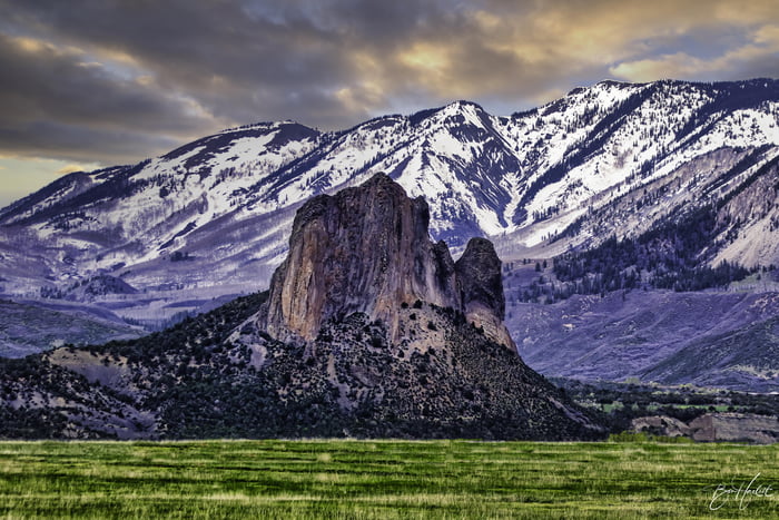 Needle Rock | Crawford, Colorado (5300x3500) OC - 9GAG