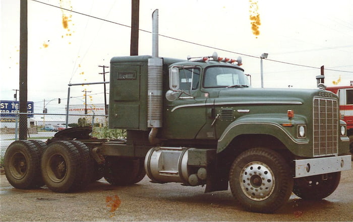 (Do Trucks count?) 1975 Dodge BigHorn Semi - 9GAG