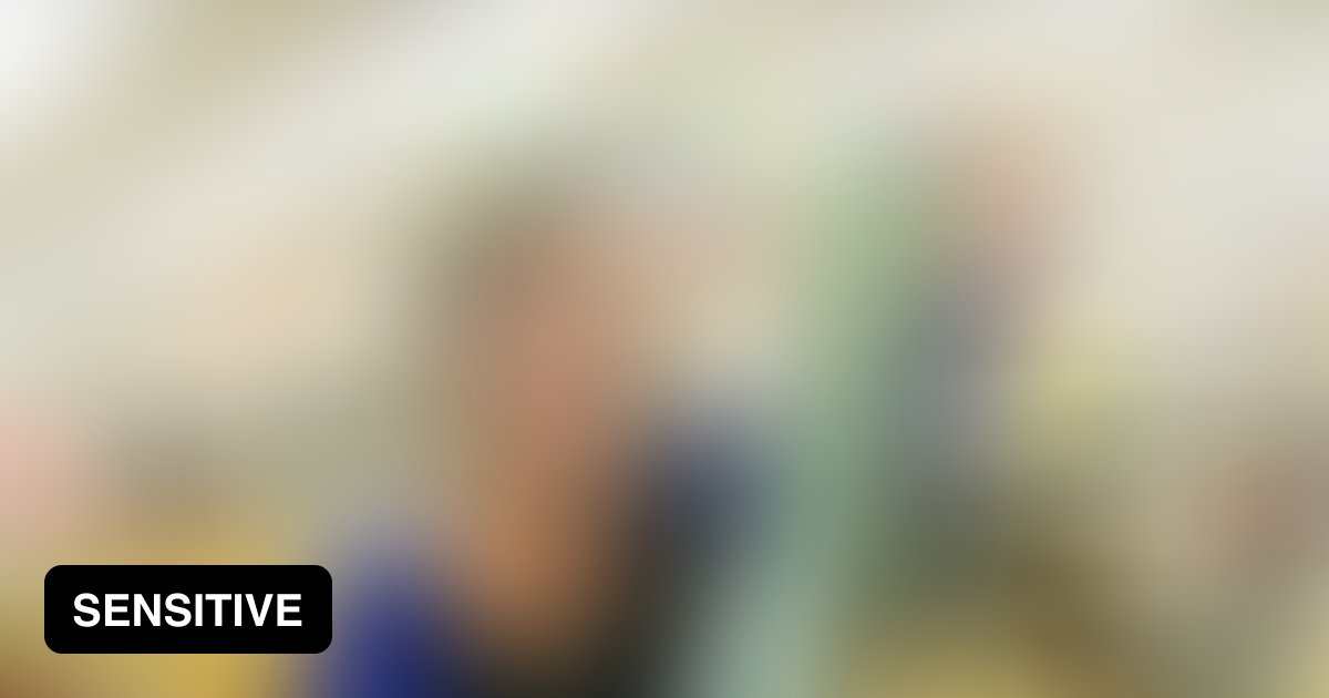 And they say size doesn't matter - 9GAG