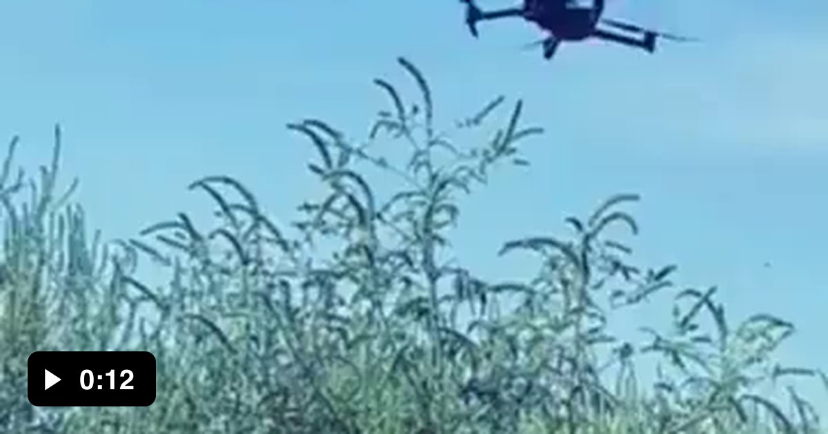 Ukrainian AA works on RU drone - 9GAG