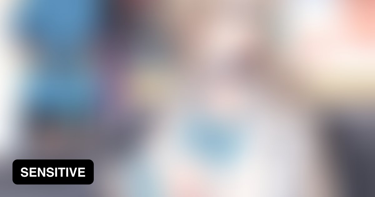 Asuna giving a Sneak Peek - 9GAG