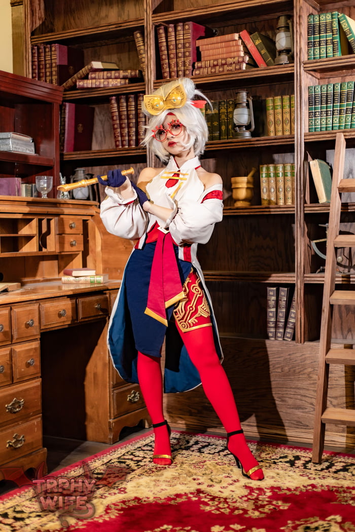 Check It! Purah Cosplay - 9GAG